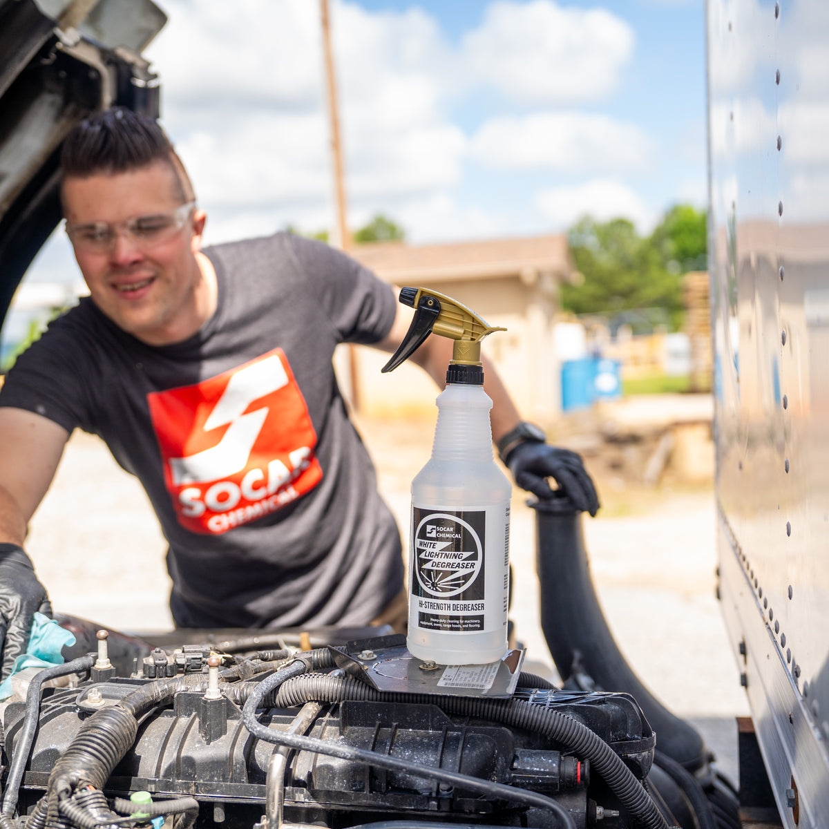 White Lightning Industrial Degreaser – Socar Chemical